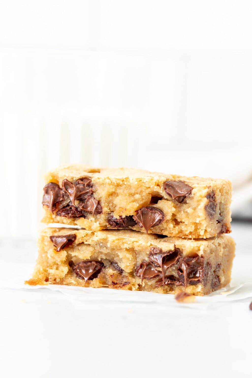 The Best Blondies Recipe - Easy, Chewy, One-Bowl, No-Fail