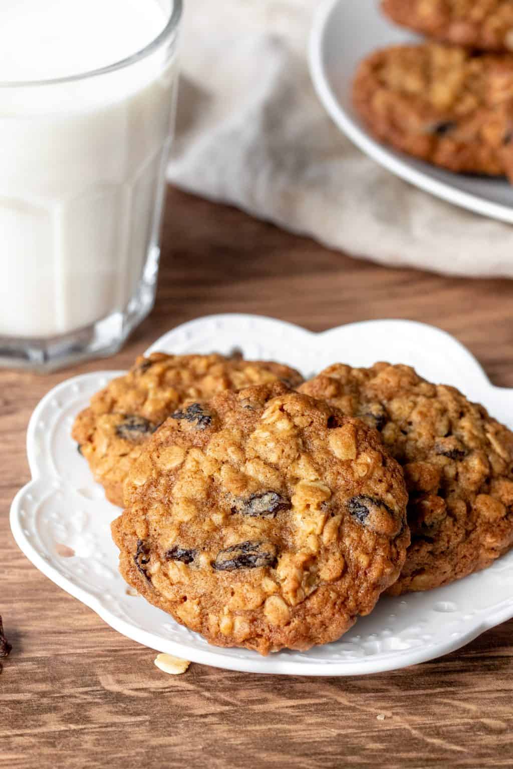 Oatmeal Raisin Cookies - Just so Tasty