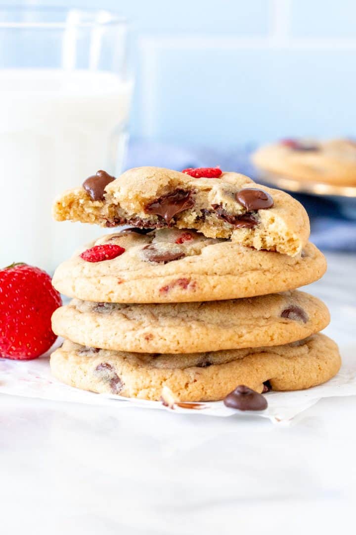 Strawberry Chocolate Chip Cookies - Just so Tasty